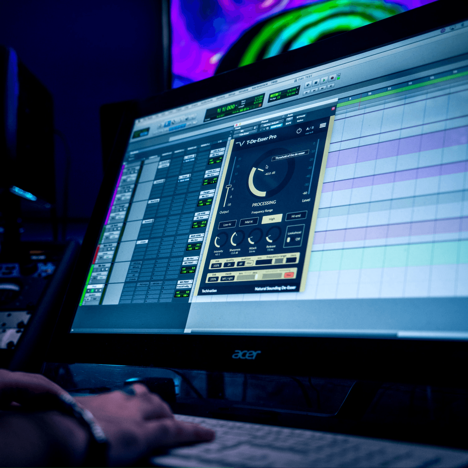 Techivation T-De-Esser Pro: Natural Sounding De-Esser